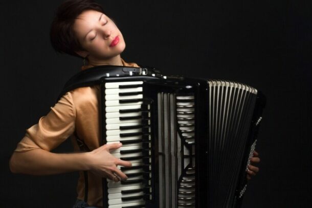 Concertinas vs Accordions - A Quick Comparison of Differences